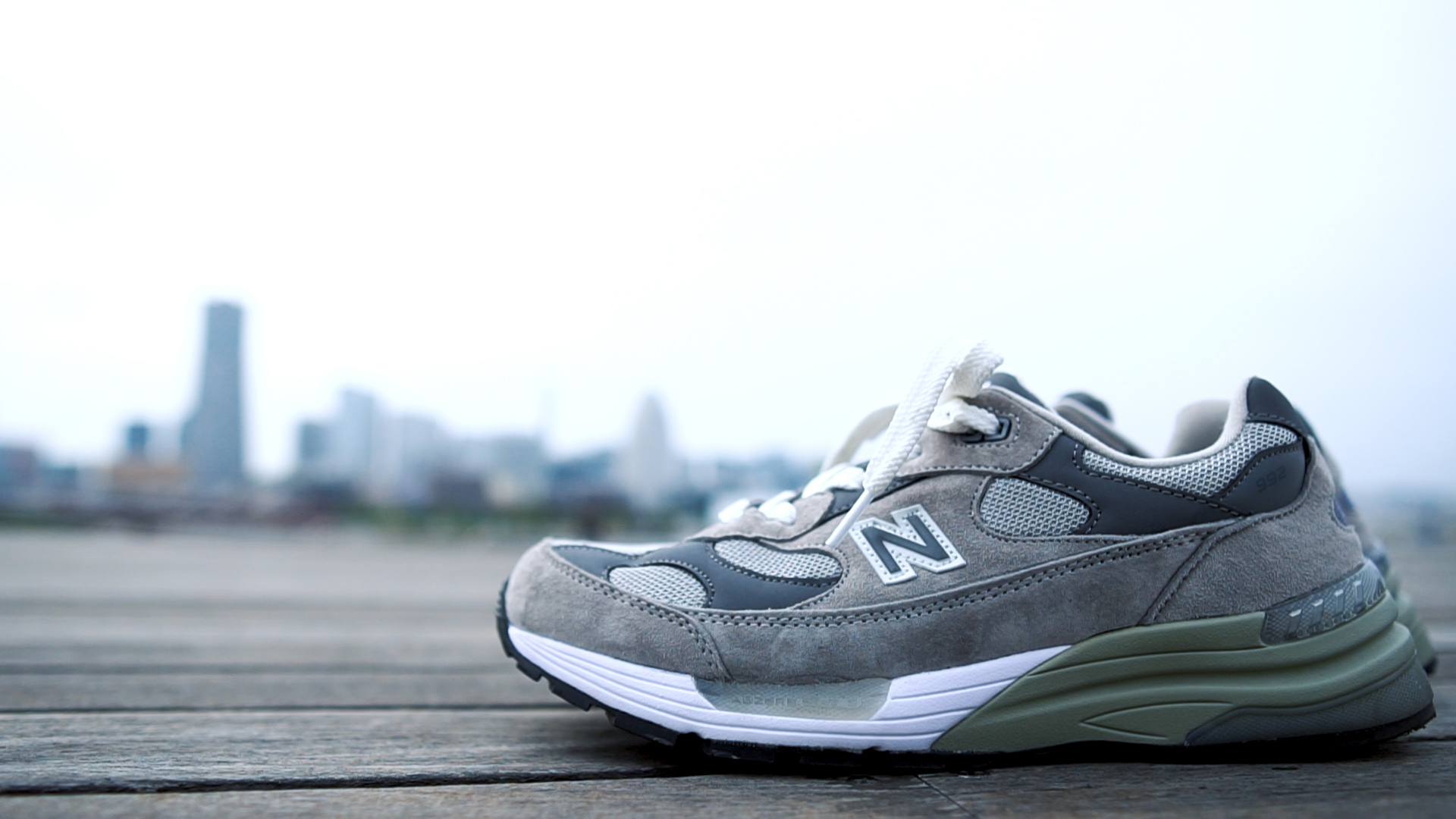 【New Balance】M992 履き主の感覚が試される1足。名品の履き心地やデザインを徹底レビュー。 | クマログ ライフスタイルとMr ...